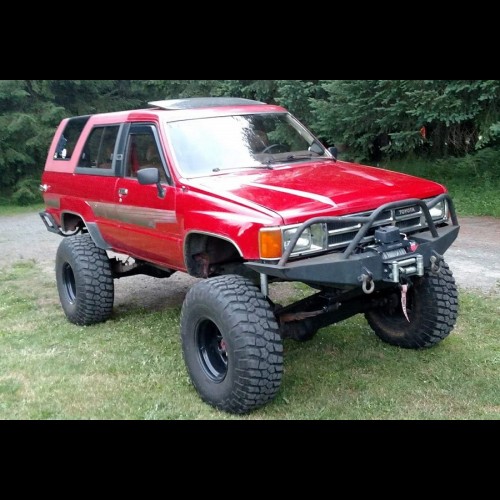 1984-1988 Toyota Pickup / 4Runner Weld Together Winch Bumper Kit